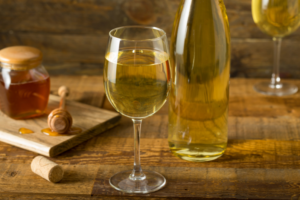How to Make Dandelion Mead – A Delicious, Ancient Honey Wine ...